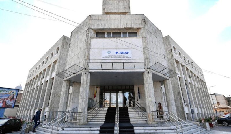 Reorganizare majoră la ANAF: aproape jumătate dintre unitățile fiscale ...